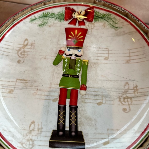 Cost Plus World Market | Dining | 2 Nutcracker Plate Sets 4 Plates ...